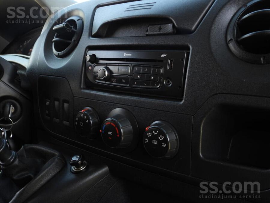 Balts Renault Master 2013 Rīga, ar dzinēja tilpumu 2.30 L un nobraukumu 365 tūkst. km par 7400 €, foto 13 vietnē AUTOMOTO.COM.LV