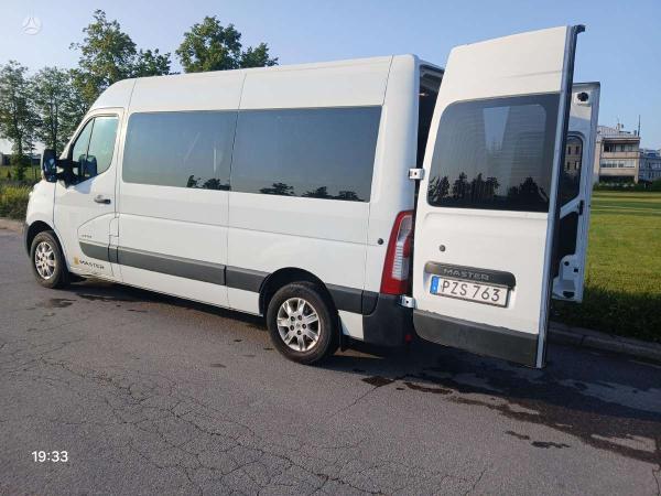 White Renault Master 2016 in Kaunas, with an engine capacity of 2.30 L and mileage of 245 thousand km for 11132 €, photo 11 on AUTOMOTO.COM.LV