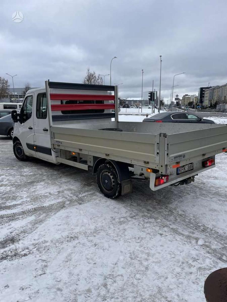 White Renault Master 2018 in Vilnius, with an engine capacity of 2.30 L and mileage of 180 thousand km for 7500 €, photo 5 on AUTOMOTO.COM.LV