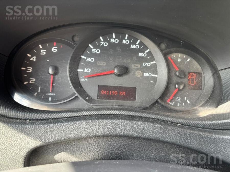 White Renault Master 2019 in Riga, with an engine capacity of 2.30 L and mileage of 841 thousand km for 7000 €, photo 3 on AUTOMOTO.COM.LV