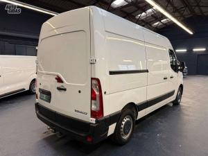 White Renault Master 2020 in Kaunas, with an engine capacity of 2.30 L and mileage of 55 thousand km for 21646 €, photo 7 on AUTOMOTO.COM.LV