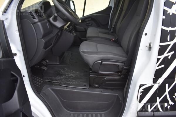 White Renault Master 2021 in Talsi, with an engine capacity of 2.30 L and mileage of 245 thousand km for 10900 €, photo 6 on AUTOMOTO.COM.LV