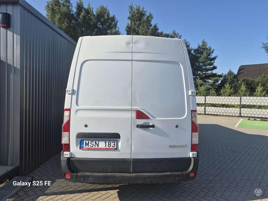 Balts Renault Master 2021 Tauragė, ar dzinēja tilpumu 2.30 L un nobraukumu 144 tūkst. km par 13900 €, foto 6 vietnē AUTOMOTO.COM.LV