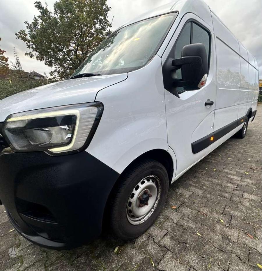 Balts Renault Master 2022 Marijampole, ar dzinēja tilpumu 2.30 L un nobraukumu 199 tūkst. km par 12600 €, foto 1 vietnē AUTOMOTO.COM.LV