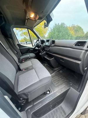 Balts Renault Master 2022 Marijampole, ar dzinēja tilpumu 2.30 L un nobraukumu 199 tūkst. km par 12600 €, foto 9 vietnē AUTOMOTO.COM.LV
