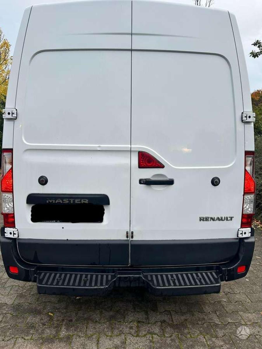 Balts Renault Master 2022 Marijampole, ar dzinēja tilpumu 2.30 L un nobraukumu 199 tūkst. km par 12600 €, foto 12 vietnē AUTOMOTO.COM.LV