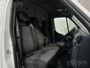 White Renault Master 2022 in Riga, with an engine capacity of 2.30 L and mileage of 94 thousand km for 21550 €, photo 14 on AUTOMOTO.COM.LV