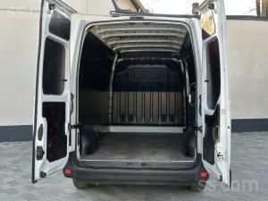 White Renault Master 2022 in Riga, with an engine capacity of 2.30 L and mileage of 94 thousand km for 21550 €, photo 17 on AUTOMOTO.COM.LV