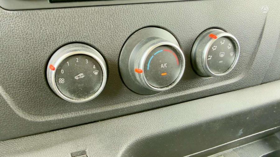 Balts Renault Master 2022 Šauļi, ar dzinēja tilpumu 2.30 L un nobraukumu 114 tūkst. km par 12900 €, foto 20 vietnē AUTOMOTO.COM.LV