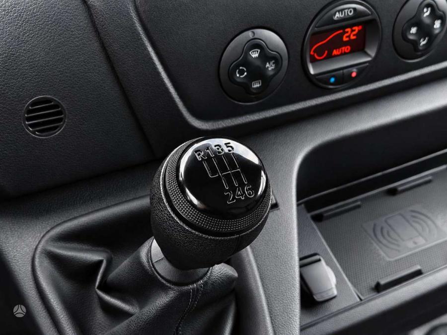Balts Renault Master 2022 Viļņa, ar dzinēja tilpumu 2.30 L un nobraukumu 99 tūkst. km par 16989 €, foto 12 vietnē AUTOMOTO.COM.LV
