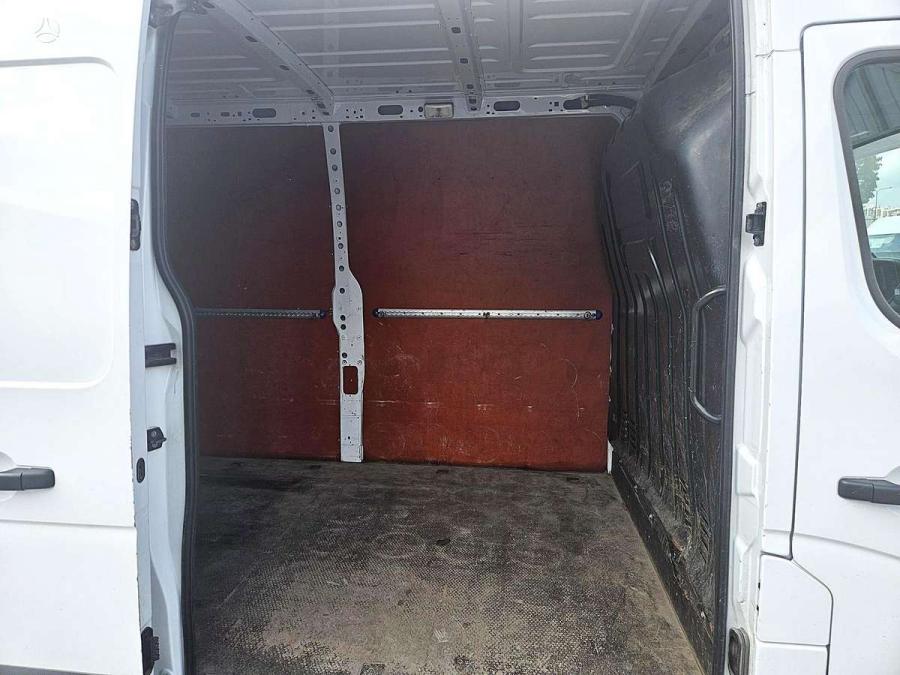 Balts Renault Master 2022 Viļņa, ar dzinēja tilpumu 2.30 L un nobraukumu 99 tūkst. km par 16989 €, foto 17 vietnē AUTOMOTO.COM.LV
