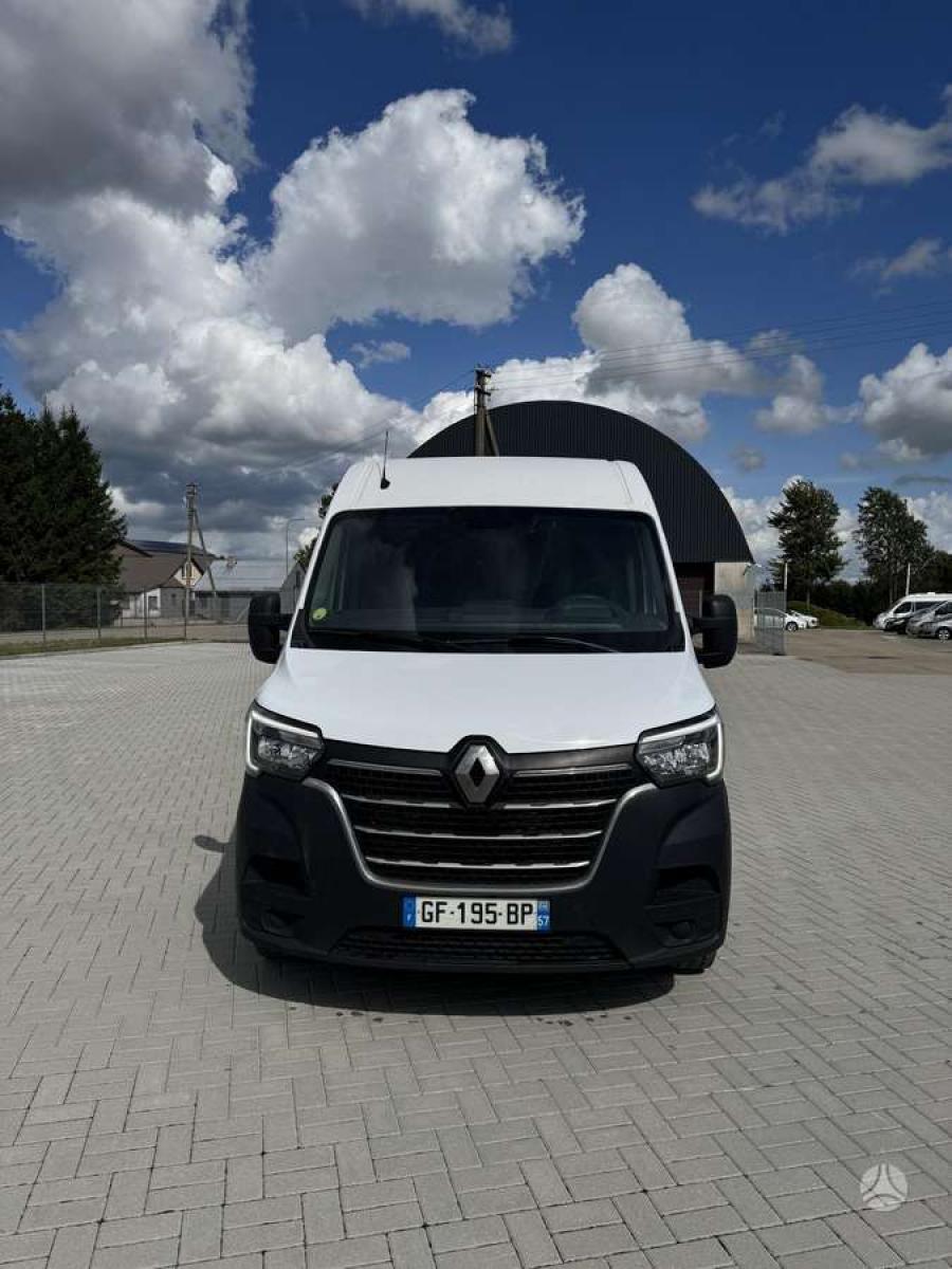 Balts Renault Master 2022 Tauragė, ar dzinēja tilpumu 2.30 L un nobraukumu 243 tūkst. km par 9400 €, foto 1 vietnē AUTOMOTO.COM.LV
