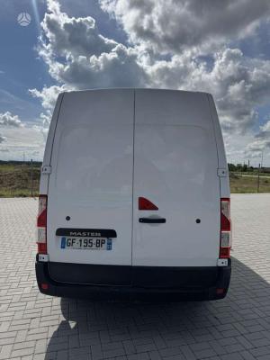 Balts Renault Master 2022 Tauragė, ar dzinēja tilpumu 2.30 L un nobraukumu 243 tūkst. km par 9400 €, foto 7 vietnē AUTOMOTO.COM.LV