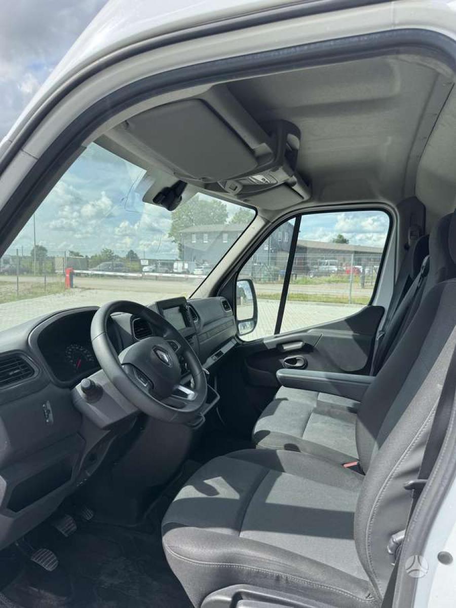 Balts Renault Master 2022 Tauragė, ar dzinēja tilpumu 2.30 L un nobraukumu 243 tūkst. km par 9400 €, foto 9 vietnē AUTOMOTO.COM.LV