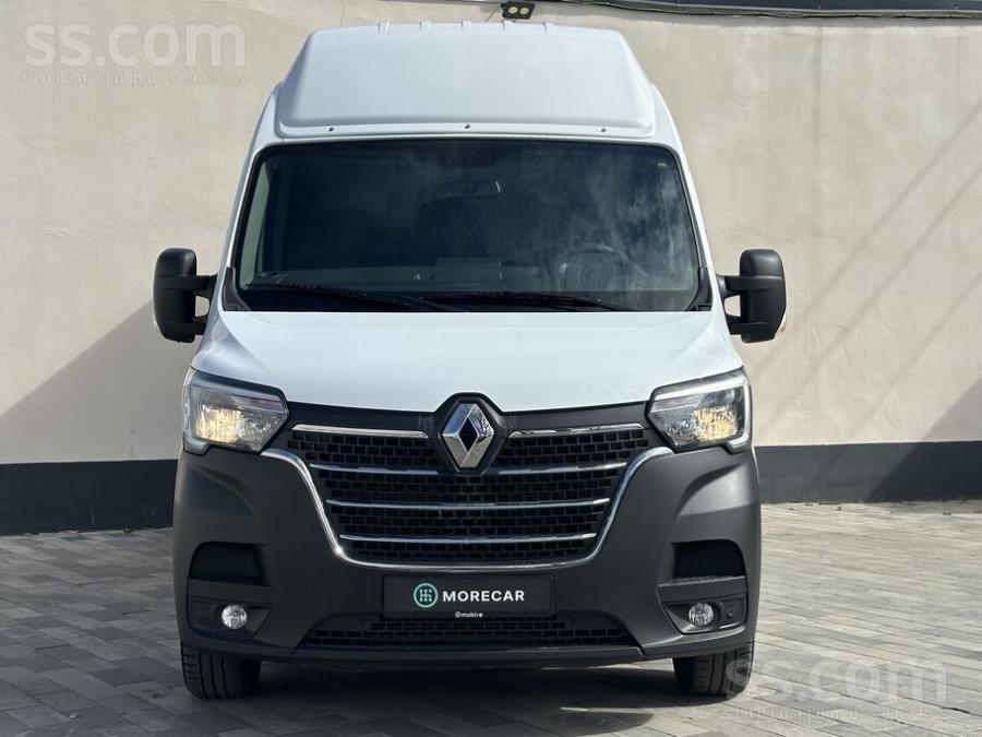 White Renault Master 2023 in Riga, with an engine capacity of 2.30 L and mileage of 126 thousand km for 25950 €, photo 3 on AUTOMOTO.COM.LV