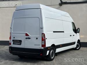 White Renault Master 2023 in Riga, with an engine capacity of 2.30 L and mileage of 126 thousand km for 25950 €, photo 5 on AUTOMOTO.COM.LV