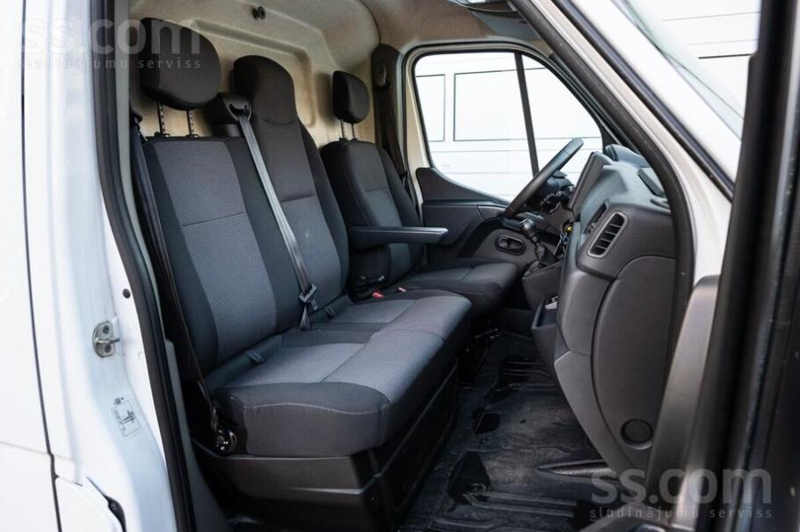 White Renault Master 2024 in Riga, with an engine capacity of 2.30 L and mileage of 123 thousand km for 22950 €, photo 7 on AUTOMOTO.COM.LV