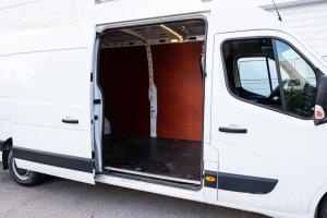 White Renault Master 2024 in Riga, with an engine capacity of 2.30 L and mileage of 123 thousand km for 22950 €, photo 8 on AUTOMOTO.COM.LV