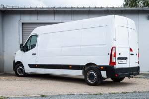 Balts Renault Master 2024 Jelgava, ar dzinēja tilpumu 2.30 L un nobraukumu 138 tūkst. km par 24450 €, foto 4 vietnē AUTOMOTO.COM.LV