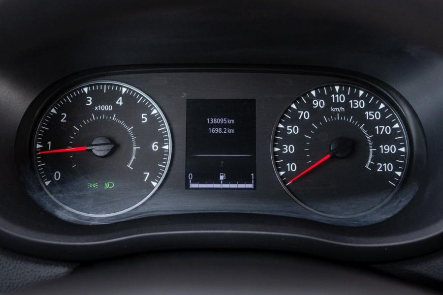Balts Renault Master 2024 Jelgava, ar dzinēja tilpumu 2.30 L un nobraukumu 138 tūkst. km par 24450 €, foto 16 vietnē AUTOMOTO.COM.LV