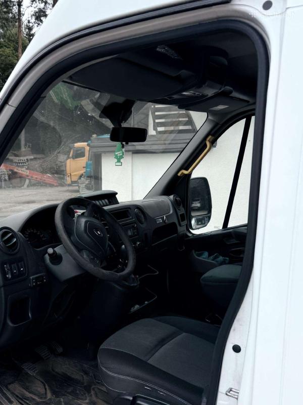 Balts Renault Master 2015 Viļņa, ar dzinēja tilpumu 2.30 L un nobraukumu 207 tūkst. km par 7900 €, foto 6 vietnē AUTOMOTO.COM.LV