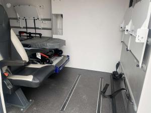 White Renault Master 2021 in Riga, with an engine capacity of 2.30 L and mileage of 280 thousand km for 14350 €, photo 7 on AUTOMOTO.COM.LV