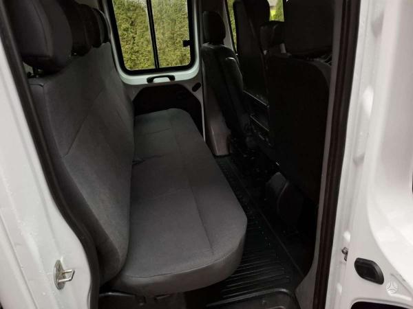 White Renault Master 2018 in Vilnius, with an engine capacity of 2.30 L and mileage of 170 thousand km for 10900 €, photo 8 on AUTOMOTO.COM.LV
