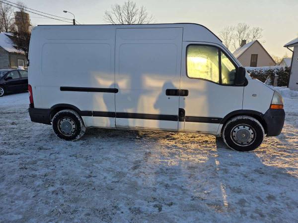 White Renault Master 2006 in Kursenai, with an engine capacity of 2.50 L and mileage of 261 thousand km for 2500 €, photo 4 on AUTOMOTO.COM.LV
