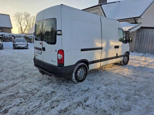White Renault Master 2006 in Kursenai, with an engine capacity of 2.50 L and mileage of 261 thousand km for 2500 €, photo 5 on AUTOMOTO.COM.LV