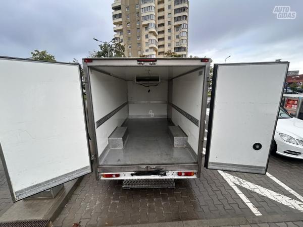 White Renault Master 2017 in Vilnius, with an engine capacity of 2.30 L and mileage of 315 thousand km for 8000 €, photo 6 on AUTOMOTO.COM.LV