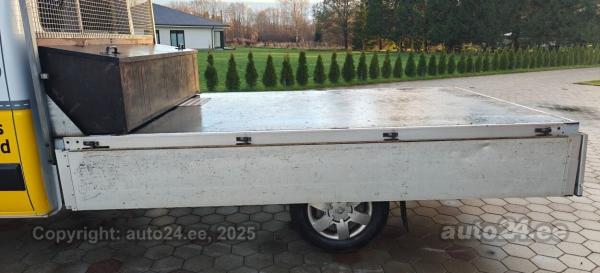 White Renault Master 2018 in Paide, with an engine capacity of 2.30 L and mileage of 205 thousand km for 17990 €, photo 11 on AUTOMOTO.COM.LV