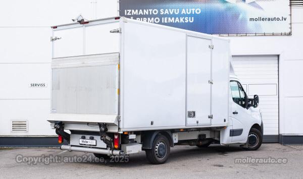 White Renault Master 2022 in Riga, with an engine capacity of 2.30 L and mileage of 155 thousand km for 23314 €, photo 3 on AUTOMOTO.COM.LV