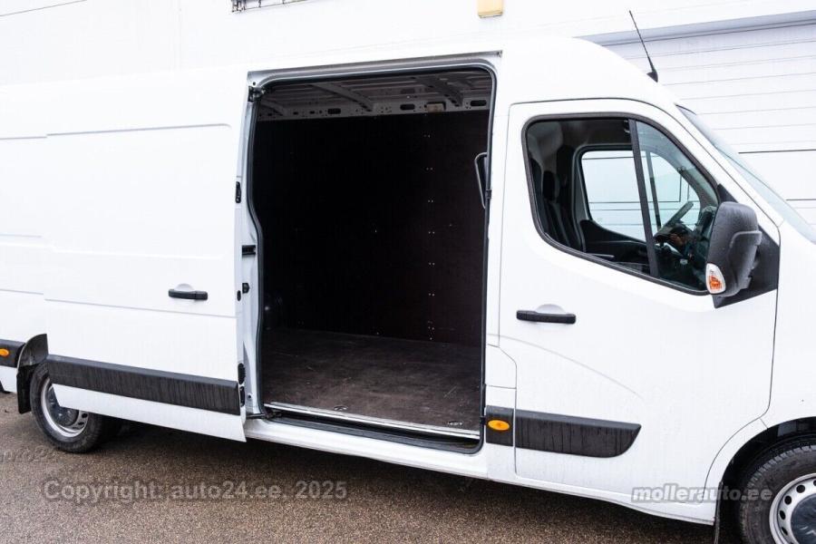 Balts Renault Master 2023 Rīga, ar dzinēja tilpumu 2.30 L un nobraukumu 28 tūkst. km par 27157 €, foto 12 vietnē AUTOMOTO.COM.LV