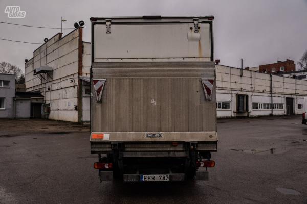 White Renault Master 2016 in Vilnius, with an engine capacity of 2.30 L and mileage of 500 thousand km for 5000 €, photo 7 on AUTOMOTO.COM.LV