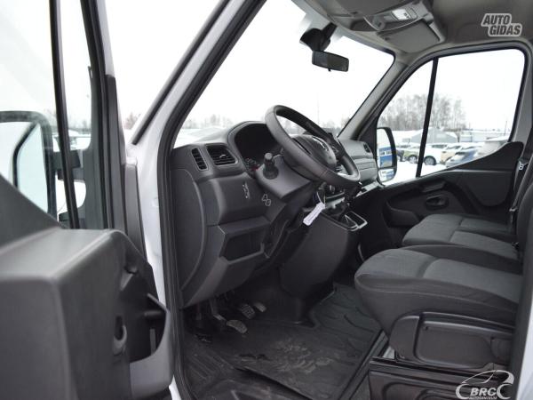 Balts Renault Master 2023 Rīga, ar dzinēja tilpumu 2.30 L un nobraukumu 104 tūkst. km par 27900 €, foto 3 vietnē AUTOMOTO.COM.LV
