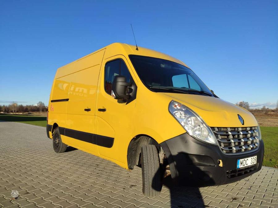 Yellow Renault Master 2012 in Siauliai, with an engine capacity of 2.30 L and mileage of 348 thousand km for 6300 €, photo 3 on AUTOMOTO.COM.LV