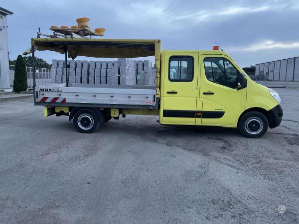 Yellow Renault Master 2012 in Siauliai, with an engine capacity of 2.30 L and mileage of 280 thousand km for 8990 €, photo 7 on AUTOMOTO.COM.LV