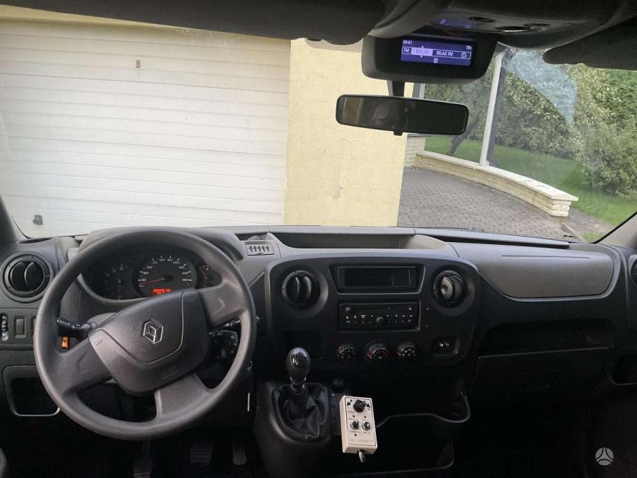 Dzeltens Renault Master 2012 Šauļi, ar dzinēja tilpumu 2.30 L un nobraukumu 280 tūkst. km par 8990 €, foto 30 vietnē AUTOMOTO.COM.LV