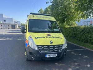 Yellow Renault Master 2014 in Klaipeda, with an engine capacity of 2.30 L and mileage of 435 thousand km for 7000 €, photo 5 on AUTOMOTO.COM.LV