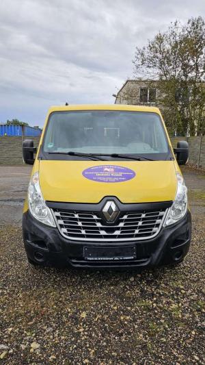 Yellow Renault Master 2015 in Marijampole, with an engine capacity of 2.30 L and mileage of 200 thousand km for 9000 €, photo 3 on AUTOMOTO.COM.LV