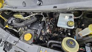 Yellow Renault Master 2015 in Marijampole, with an engine capacity of 2.30 L and mileage of 200 thousand km for 9000 €, photo 33 on AUTOMOTO.COM.LV