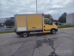 Dzeltens Renault Master 2002 Rīga, ar dzinēja tilpumu 2.20 L un nobraukumu 300 tūkst. km par 2400 €, foto 5 vietnē AUTOMOTO.COM.LV