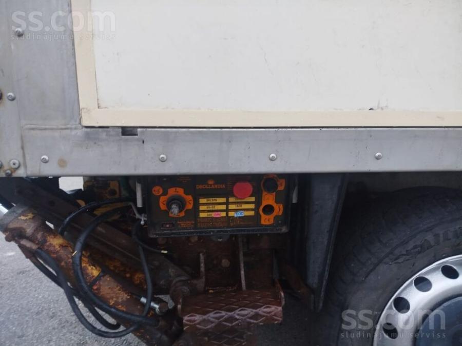 Dzeltens Renault Master 2002 Rīga, ar dzinēja tilpumu 2.20 L un nobraukumu 300 tūkst. km par 2400 €, foto 11 vietnē AUTOMOTO.COM.LV