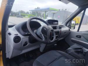 Dzeltens Renault Master 2002 Rīga, ar dzinēja tilpumu 2.20 L un nobraukumu 300 tūkst. km par 2400 €, foto 16 vietnē AUTOMOTO.COM.LV