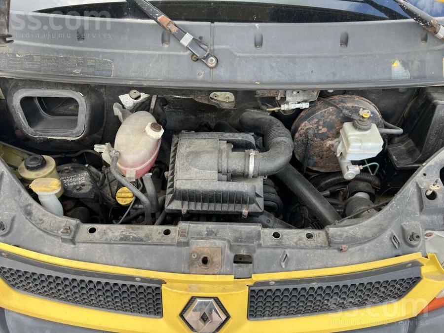Yellow Renault Master 2004 in Rezekne, with an engine capacity of 2.50 L and mileage of 0 thousand km for 1850 €, photo 11 on AUTOMOTO.COM.LV