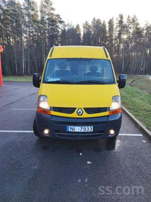 Dzeltens Renault Master 2010 Rīga, ar dzinēja tilpumu 2.50 L un nobraukumu 400 tūkst. km par 2500 €, foto  vietnē AUTOMOTO.COM.LV