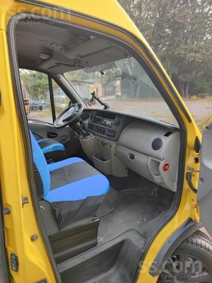 Yellow Renault Master 2010 in Riga, with an engine capacity of 2.50 L and mileage of 400 thousand km for 2500 €, photo 7 on AUTOMOTO.COM.LV