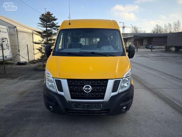 Yellow Renault Master 2015 in Klaipeda, with an engine capacity of 2.30 L and mileage of 321 thousand km for 7500 €, photo 2 on AUTOMOTO.COM.LV