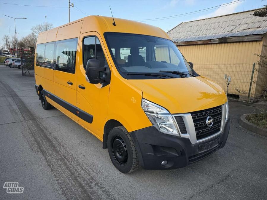 Yellow Renault Master 2015 in Klaipeda, with an engine capacity of 2.30 L and mileage of 321 thousand km for 7500 €, photo 6 on AUTOMOTO.COM.LV