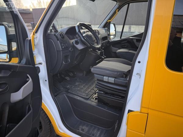 Yellow Renault Master 2015 in Klaipeda, with an engine capacity of 2.30 L and mileage of 321 thousand km for 7500 €, photo 10 on AUTOMOTO.COM.LV
